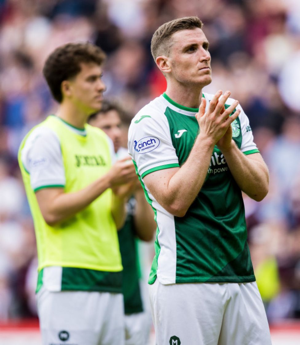Hibs back in business - BBC Sport