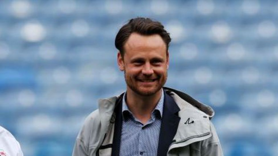 Man Utd set to bring in ex-Chelsea technical director Vivell - BBC Sport