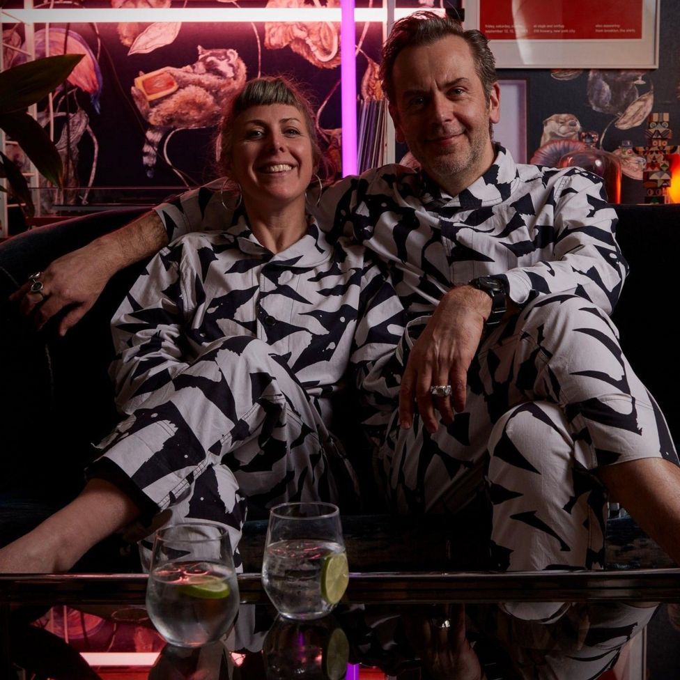 World goes bananas for these irregular pyjamas - BBC News