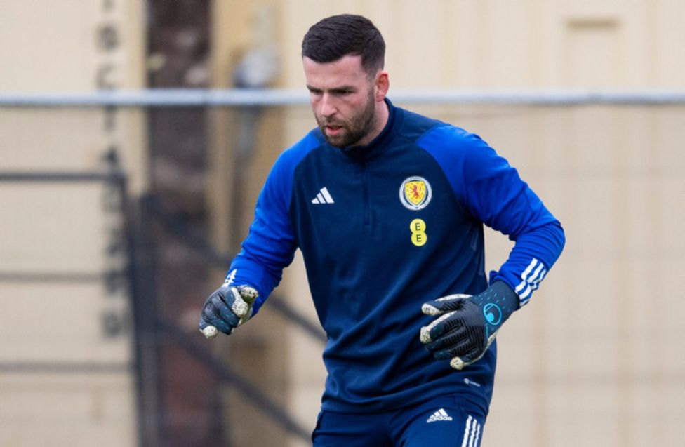 Will Kelly start in between the Scotland sticks? - BBC Sport