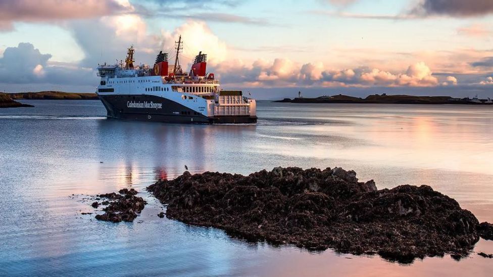 West coast ferry firm CalMac warns of challenging winter - BBC News