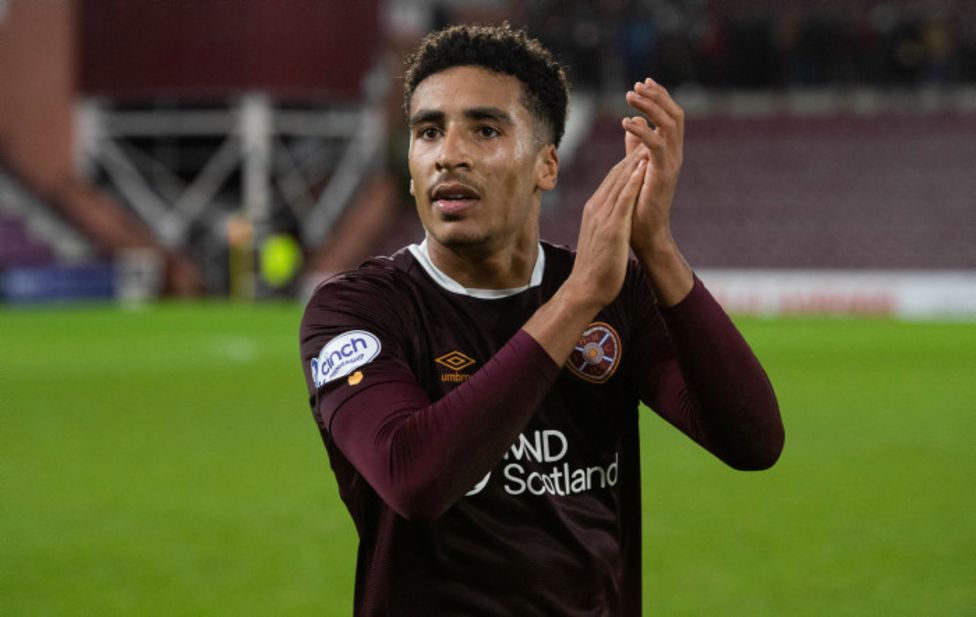 Hill enjoys Hearts debut and 'special' atmosphere - BBC Sport