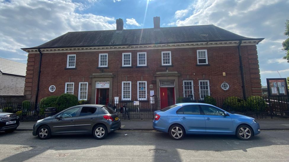 Lenton swimming venue saved from closure - BBC News