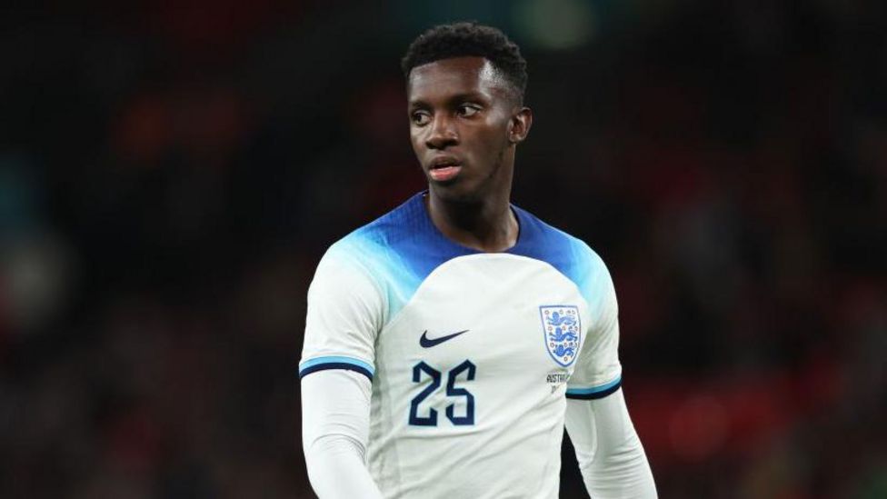 Arsenal: Eddie Nketiah left out of England matchday squad - BBC Sport