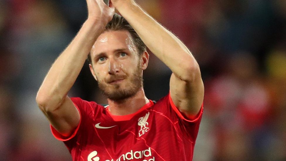 Ben Davies: Sheffield United to sign Liverpool defender on loan - BBC Sport