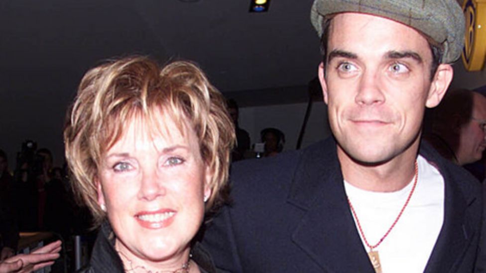 Robbie Williams at 50: 'He never liked birthday parties' - BBC News