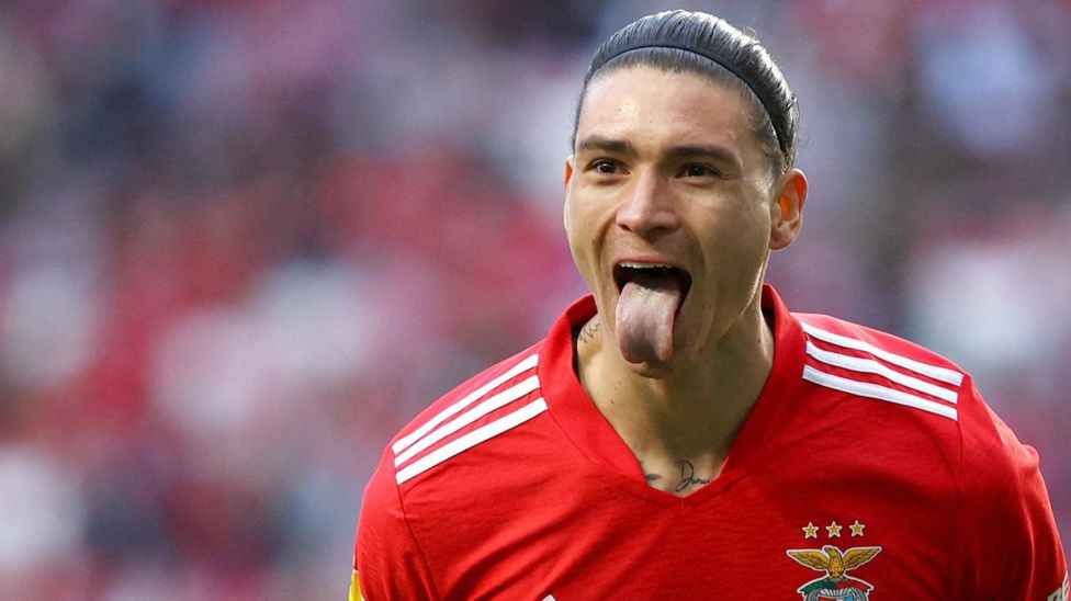 Liverpool: 'The margin for error is smaller' - pundits on Nunez - BBC Sport