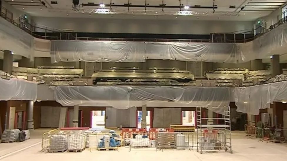 The Halls Wolverhampton recognised in construction awards - BBC News