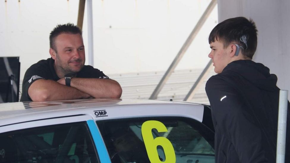 F1: Caleb McDuff, 16, aiming to become first deaf driver - BBC News