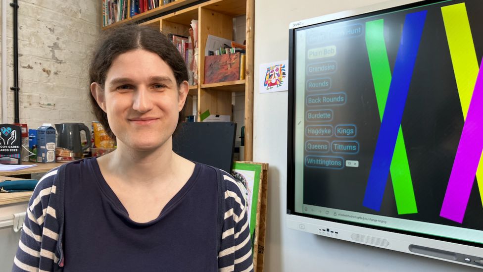 Disabled and neurodivergent artists' work showcased at galleries - BBC News