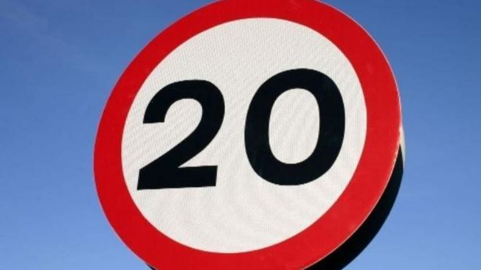 Theale village set to trial speed limit reduction - BBC News