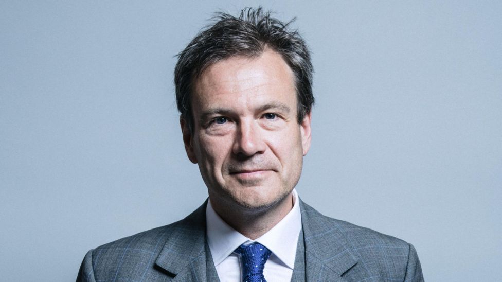 Isle of Wight: MP 'doing utmost' to save Military Road - BBC News