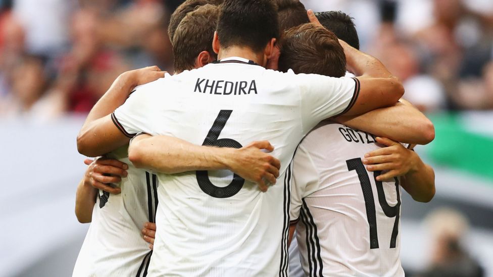 How hard is it to be a Muslim footballer during Ramadan? - BBC Three