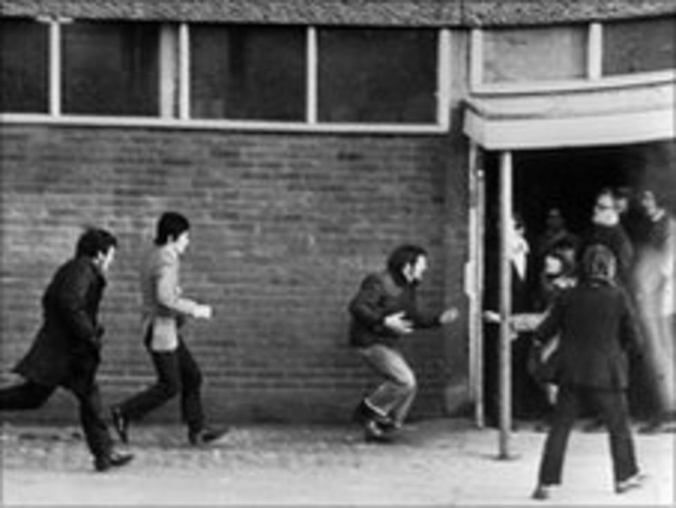 Bloody Sunday report to bring thousands to city streets - BBC News