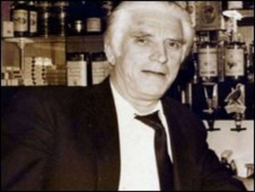 Francis O'Neill murder case - trial of teen aborted - BBC News