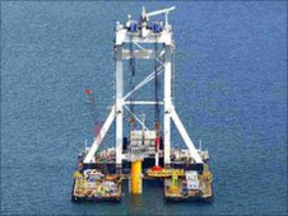 Work on Norfolk offshore wind farm starts - BBC News