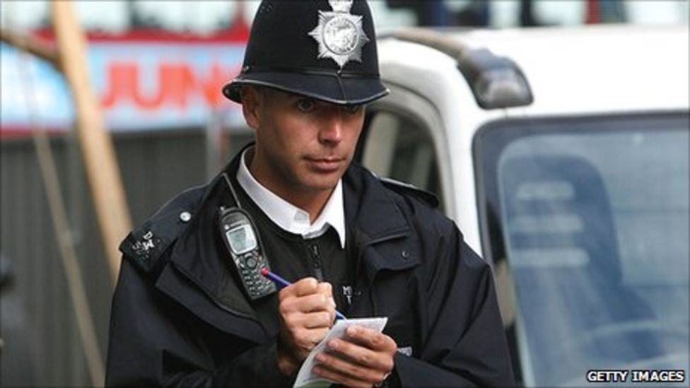 How do police know how many criminals there are? - BBC News