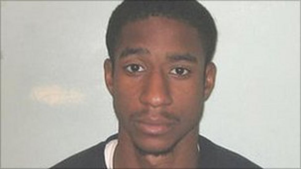 Professional footballer Gavin Grant jailed for murder - BBC News