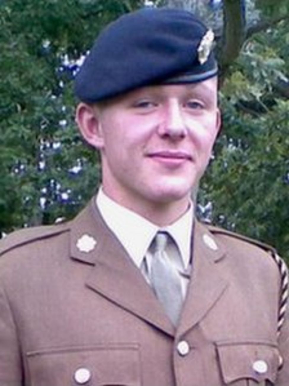 Pte Matt Brooks fight death in Portsmouth 'not unlawful' - BBC News