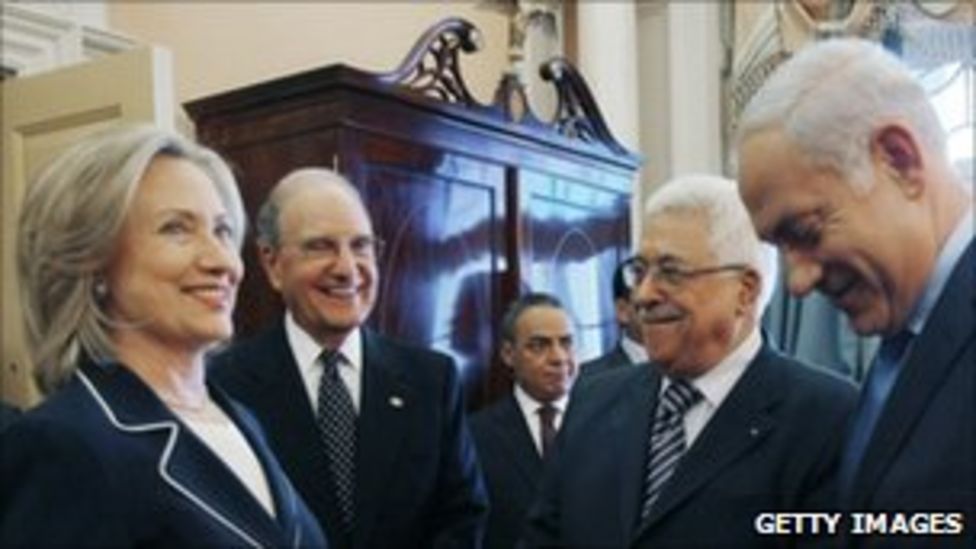 World's press guarded as Middle East peace talks begin - BBC News