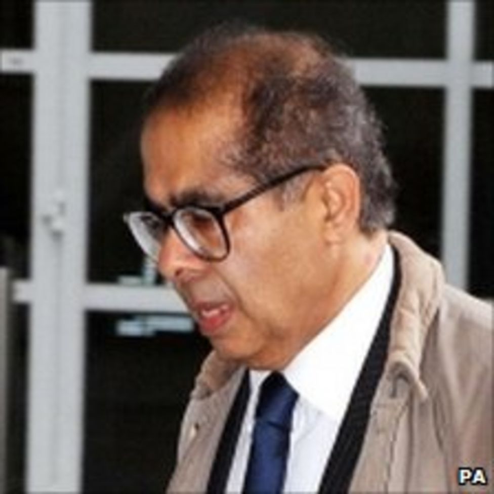 G20 protest doctor Freddy Patel's charge legal 'abuse' - BBC News