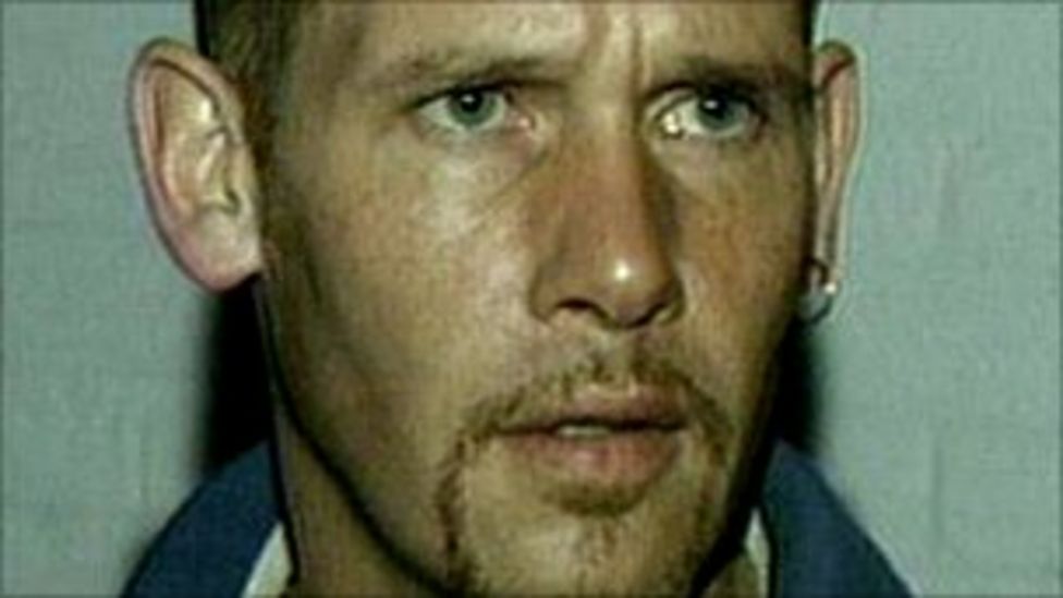 Who are the Loyalist Volunteer Force? - BBC News