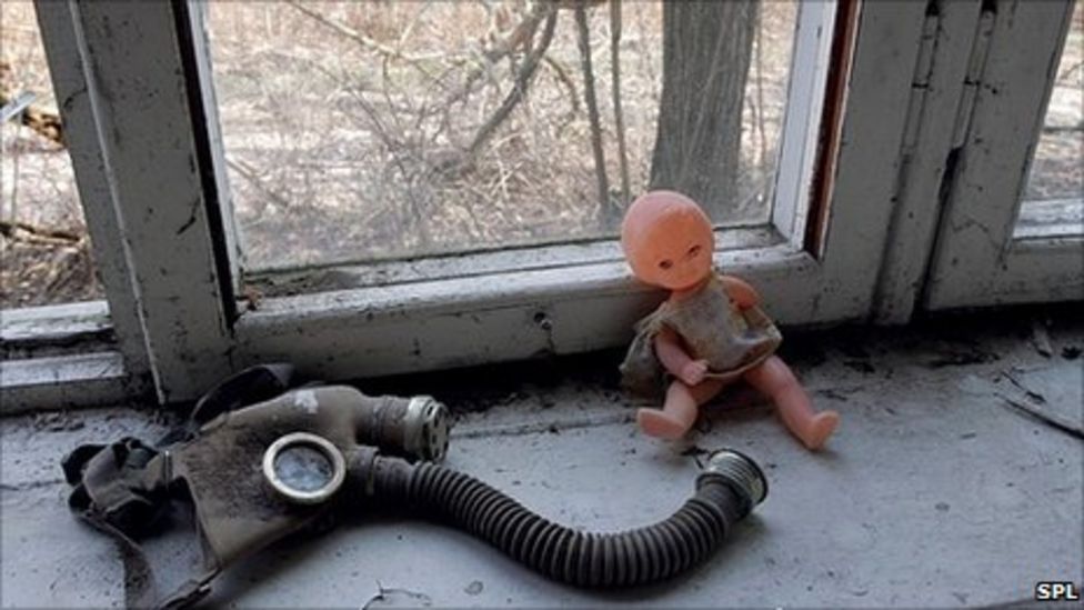 Chernobyl plant life endures radioactivity - BBC News