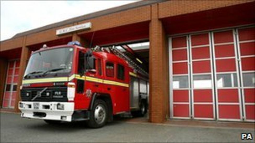 Concern over fires in timber frames under construction - BBC News