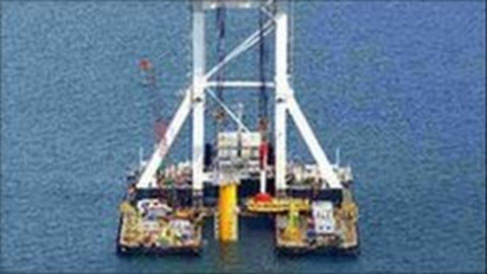 Ships begin Norfolk offshore wind farm cable work - BBC News