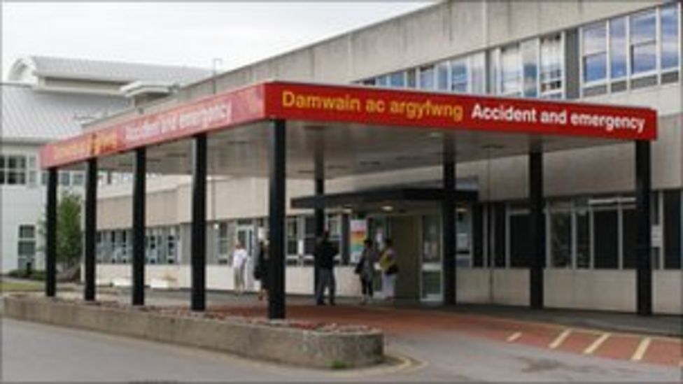 Glan Clwyd Hospital £1.5m outpatients' department opens - BBC News