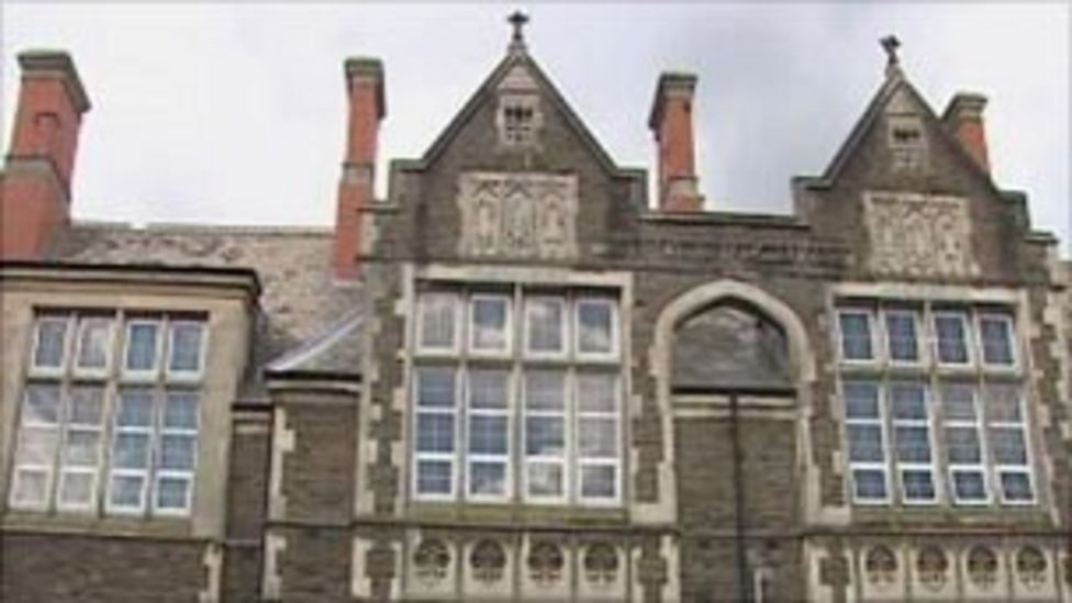 Council's blueprint for Cardiff schools future - BBC News