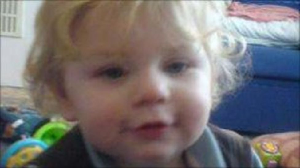 Baby P examination details 'ignored' by official report - BBC News