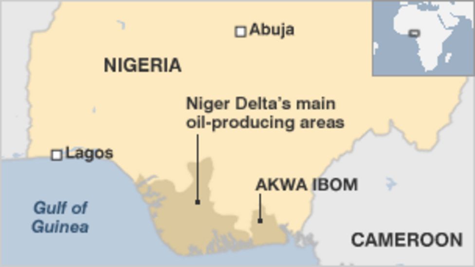 Nigeria's Mend seize workers in oil-rich Niger Delta - BBC News