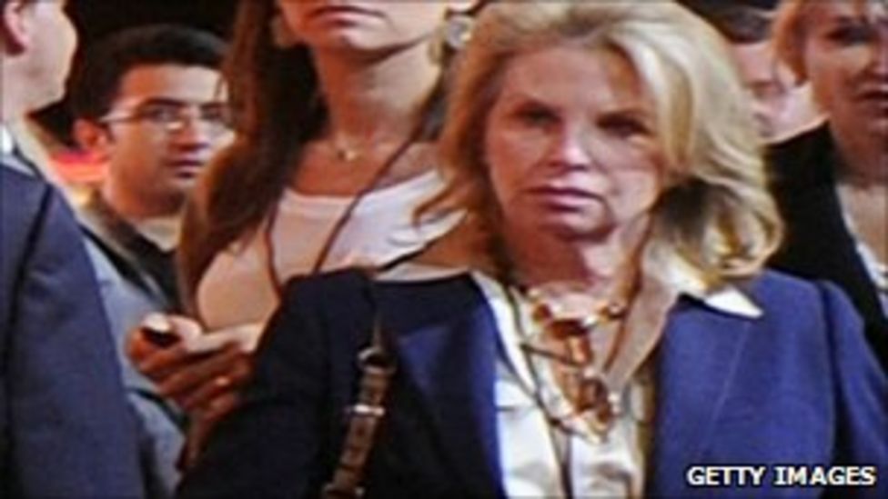 Ronni Chasen murder: Film festival offers reward - BBC News