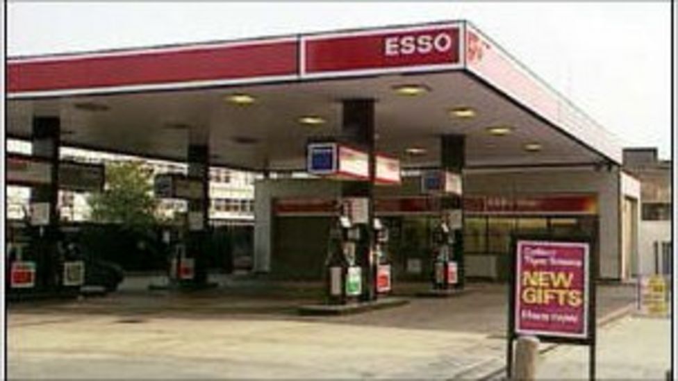 Exxon Mobil mulls sale of Esso fuel stations - BBC News