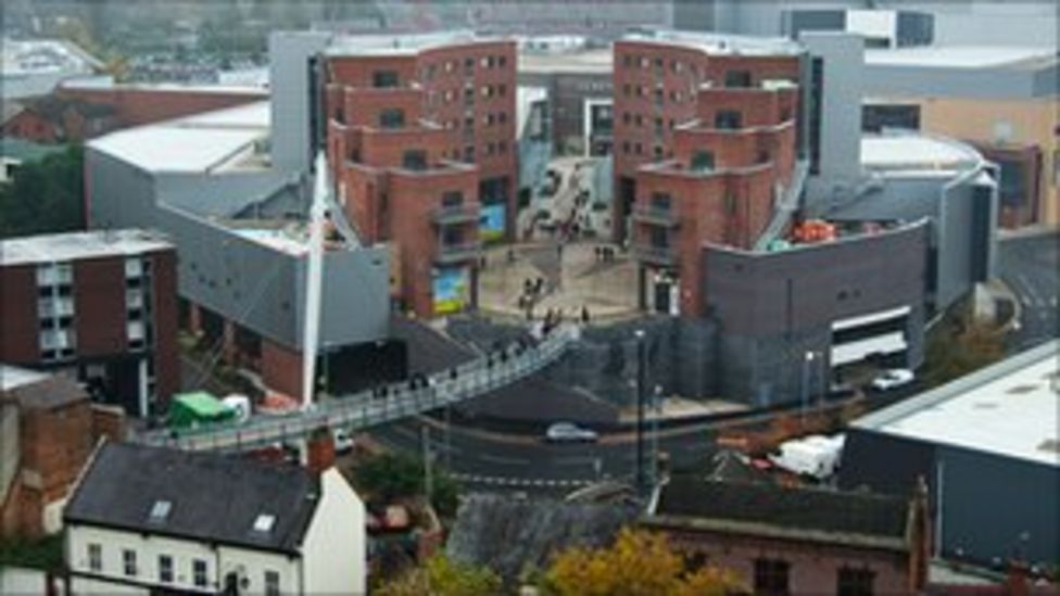 Wrexham backed for city status bid - BBC News