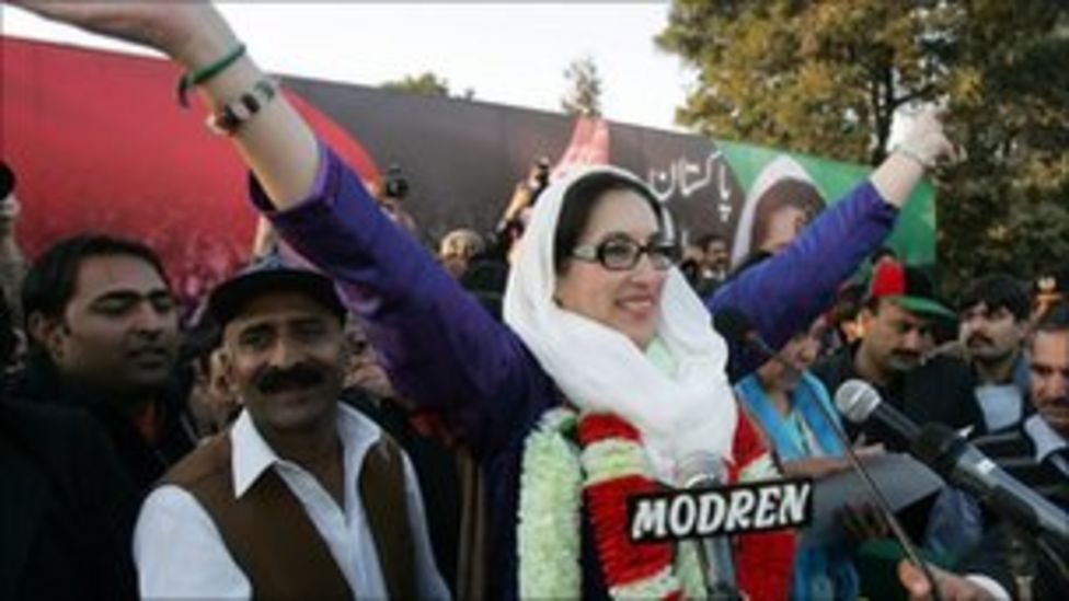 Pakistan police detained over Benazir Bhutto murder - BBC News
