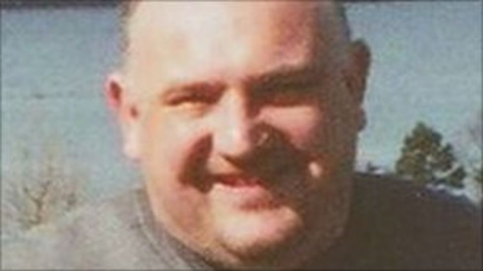 Draycott murder suspect questioned for second time - BBC News