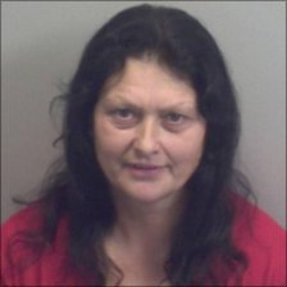 Brothers jailed for murder of uncle run over in Kent - BBC News