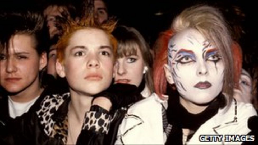 How 77th Street's Elim Chew sold UK style to Singapore - BBC News