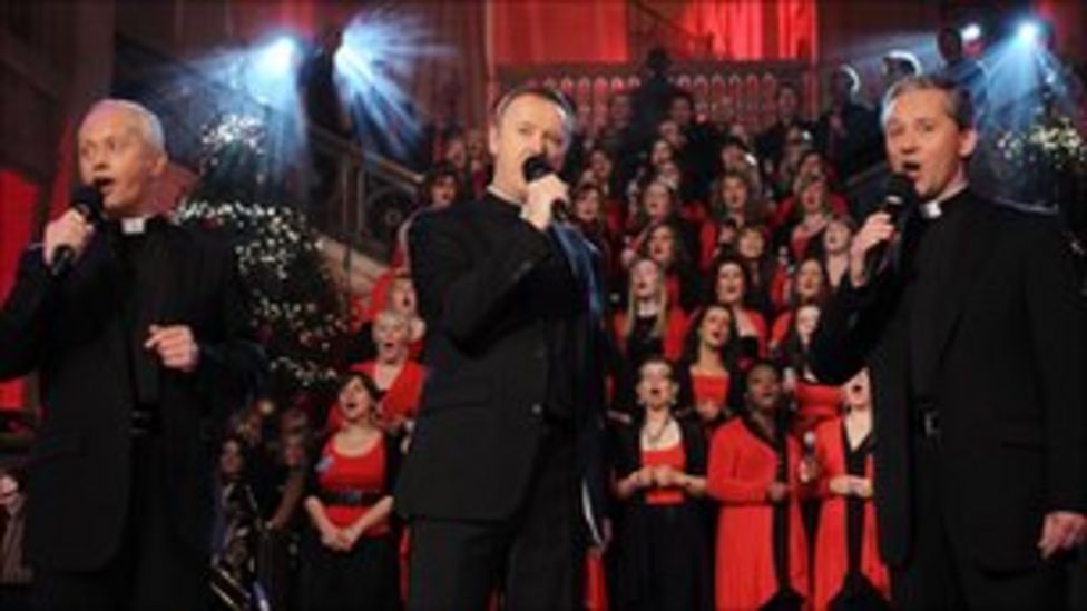 Northern Ireland singing priests big on US Billboards - BBC News