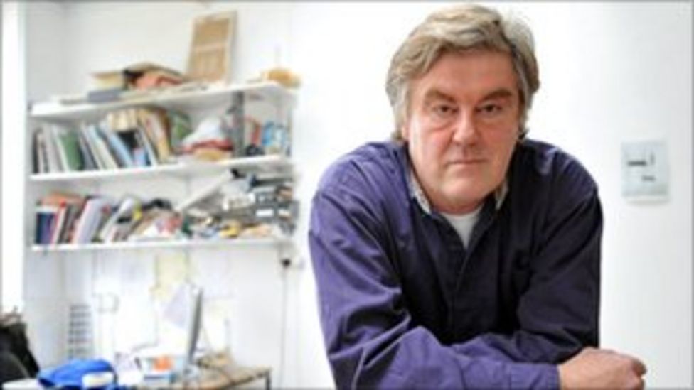 Sunderland University professor's art going on display - BBC News