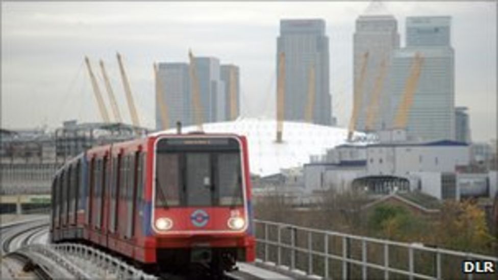 Two-day strike on DLR halted by High Court injunction - BBC News