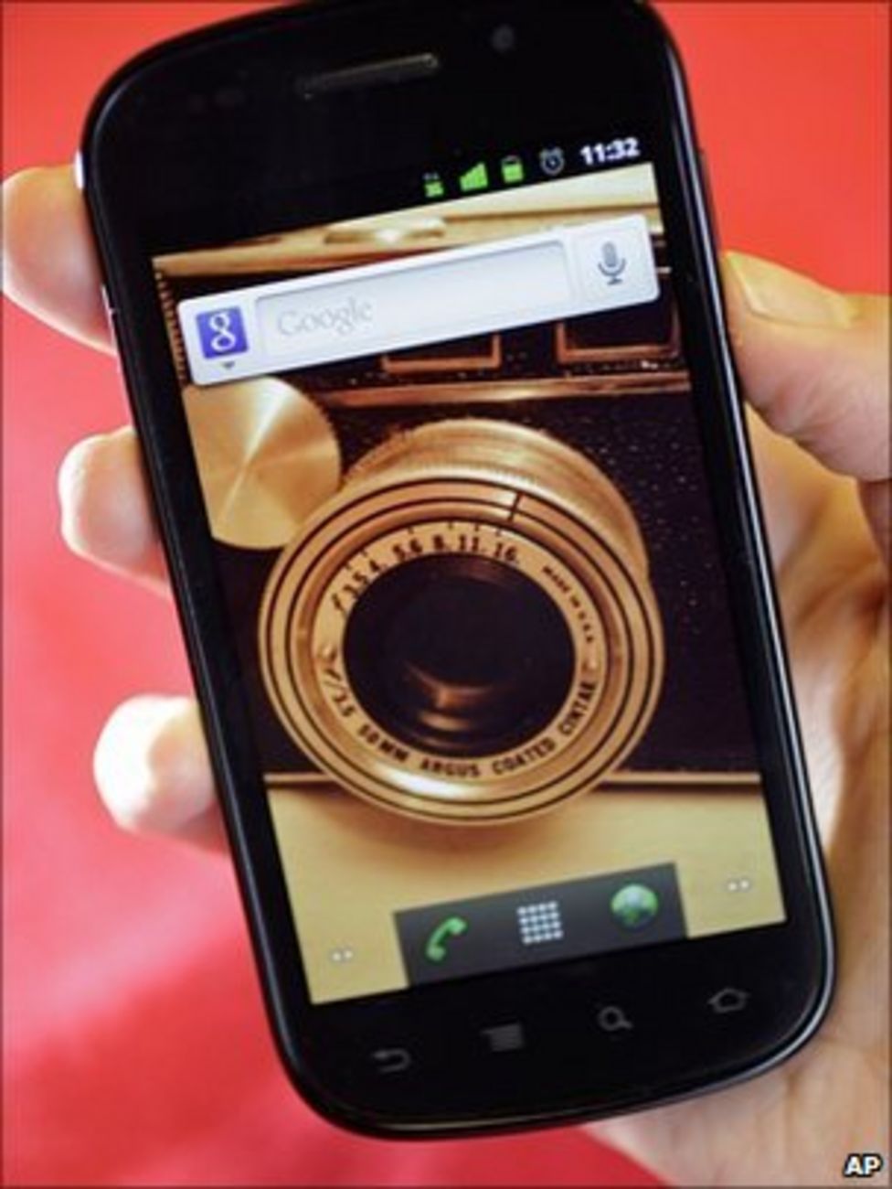 Mobile phone to blast into orbit - BBC News