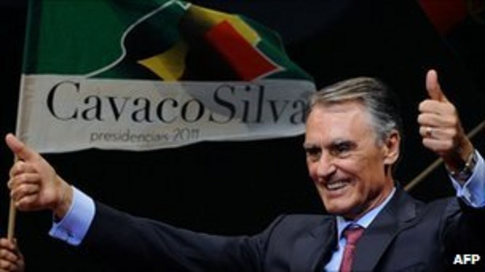 Portuguese president Anibal Cavaco Silva wins new term - BBC News