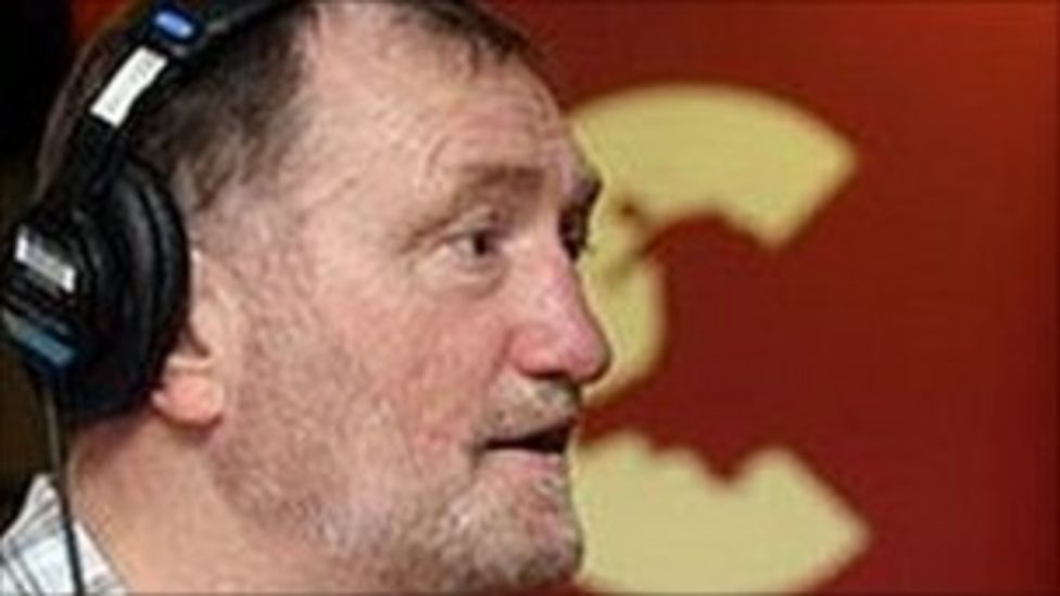 Ray Gravell's final months to be aired in BBC documentary - BBC News
