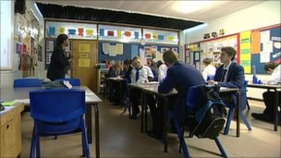 Council agrees to control failing Mexborough school - BBC News