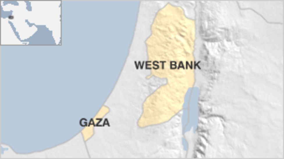 Gaza banks shut in 'Hamas theft' protest - BBC News