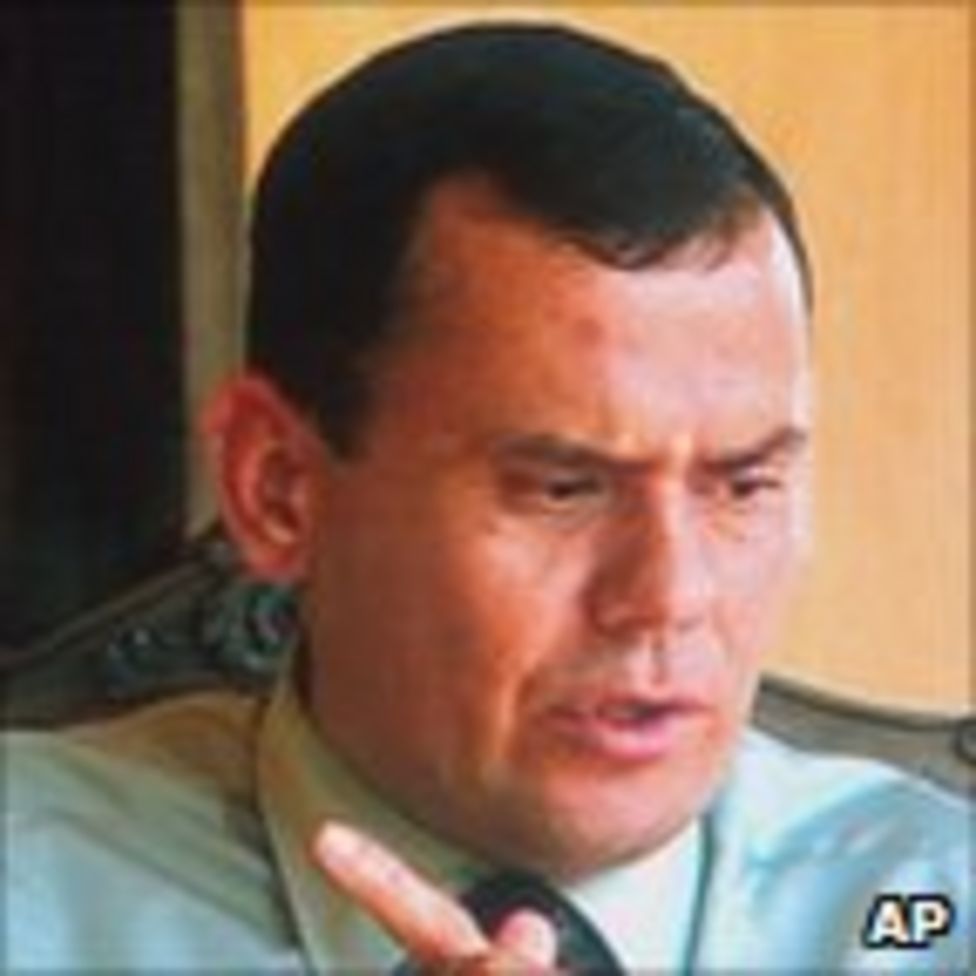 Carlos Castano murder: Nine men sentenced in Colombia - BBC News