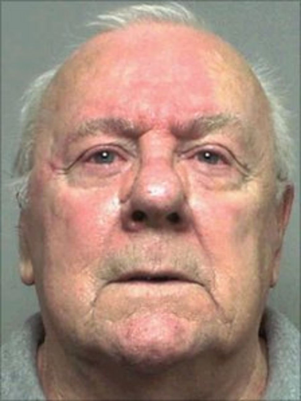 Sussex man Sidney Thorpe jailed for child sex crimes - BBC News